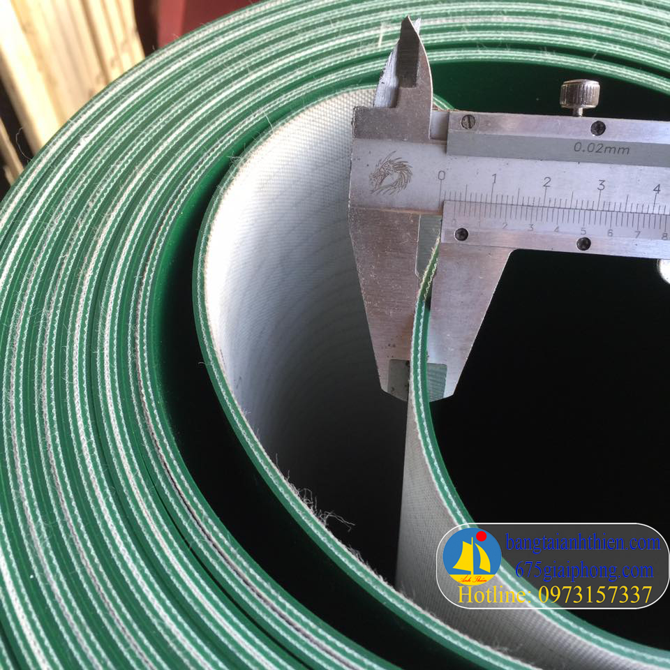 Băng tải PVC xanh dày 3mm bản rộng 300mm ,chu vi dài 640mm